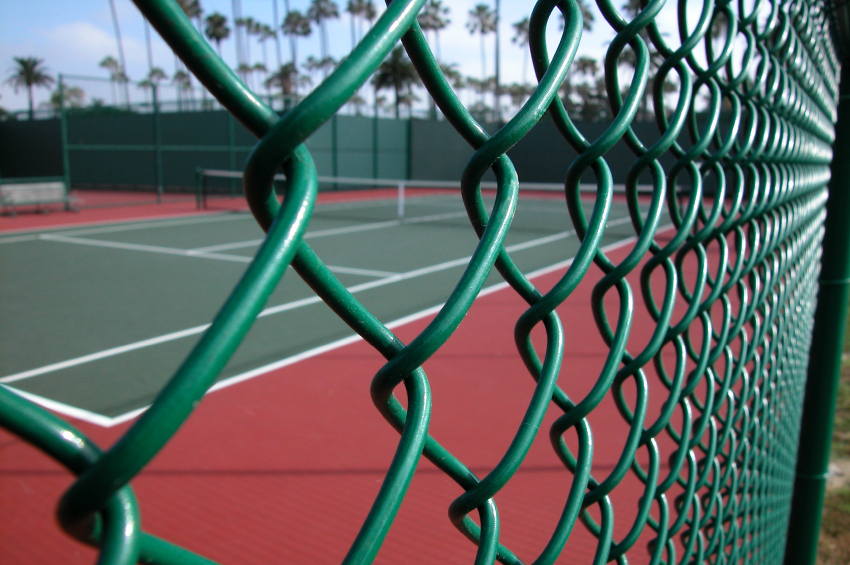 Chain-Link Fences for Tennis Courts